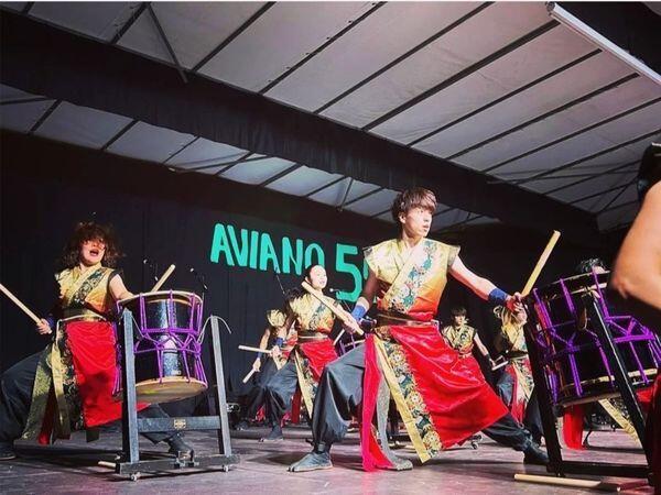 和太鼓部「鼓舞猿」がイタリア遠征に出発！現地で交流を深める|国際交流|FUKUDAism（フクダイズム）|福岡大学